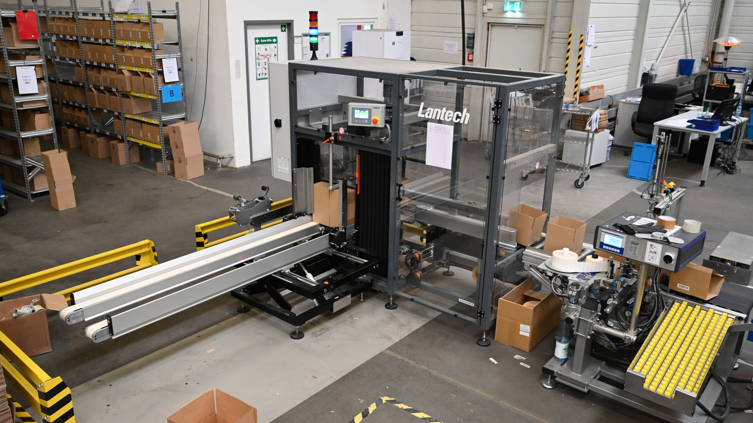 How to Choose a Case Erector for Your Packaging Line - Lantech